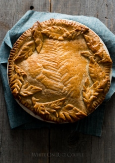 How to Make Leaf Pie Designs | Pie Crust Leaves for Holiday